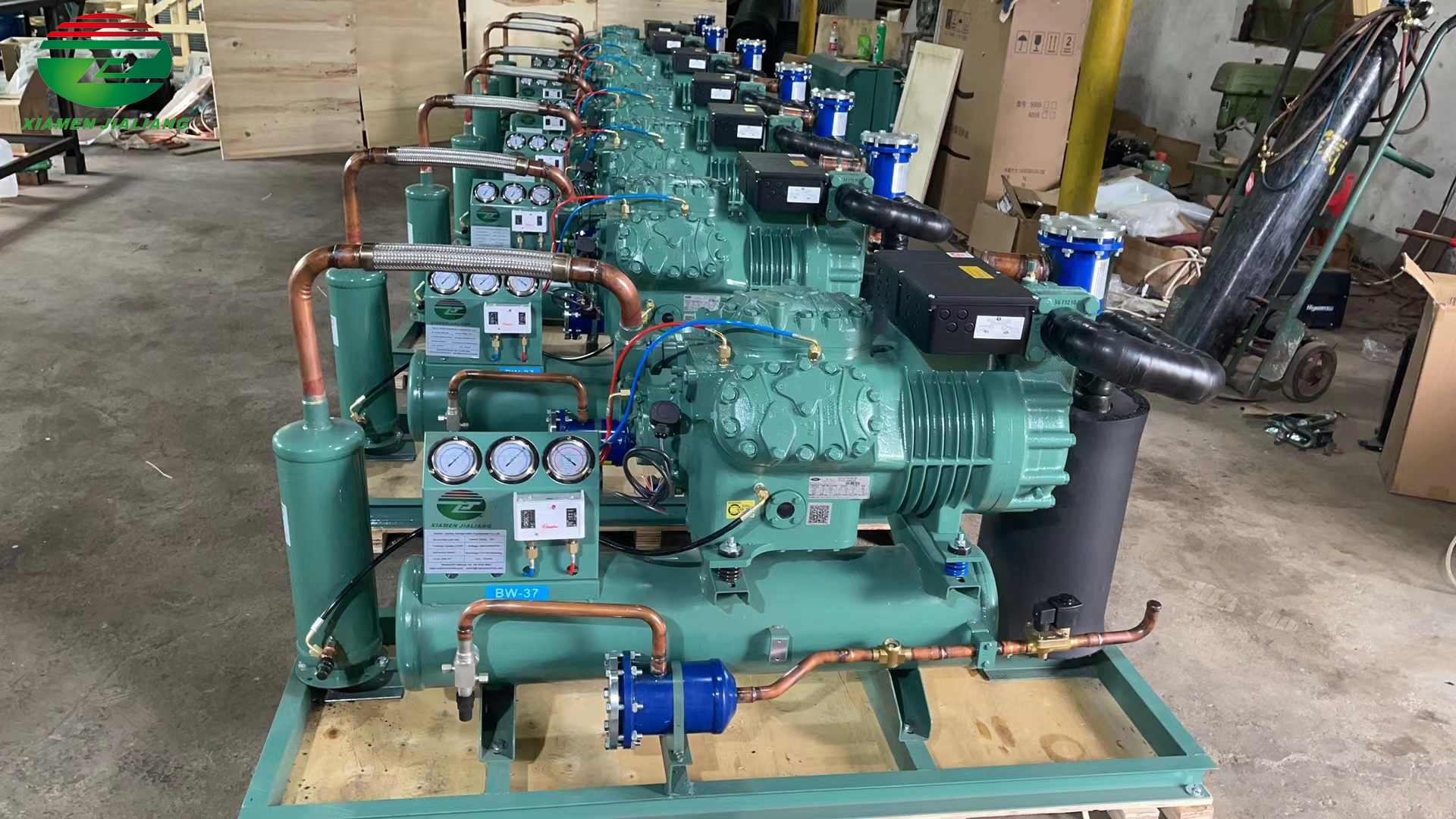 Multi-function regulating Condensing Unit