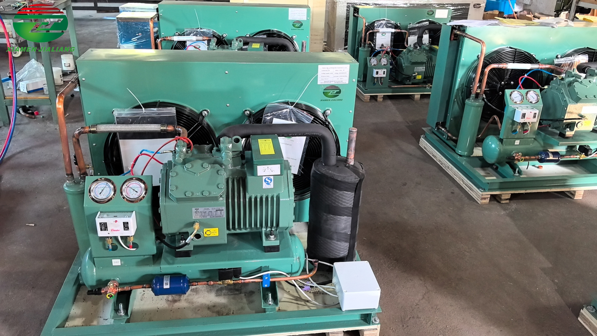 High efficiency refrigeration compressor unit