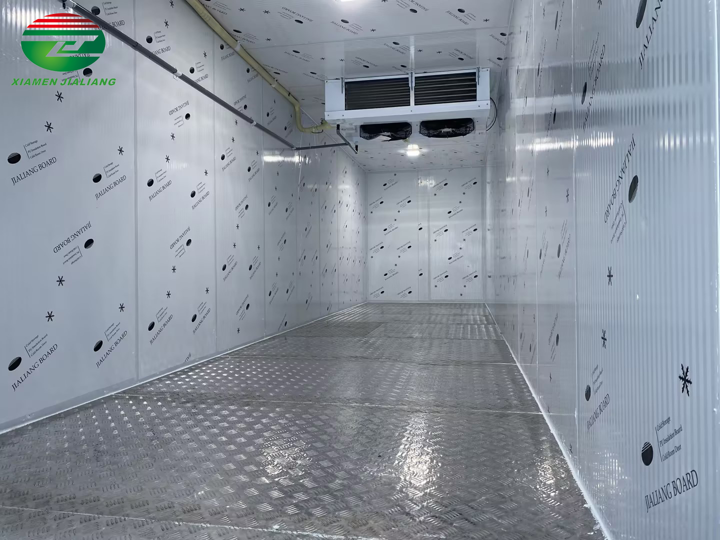 Comprehensive optimization of container cold storage