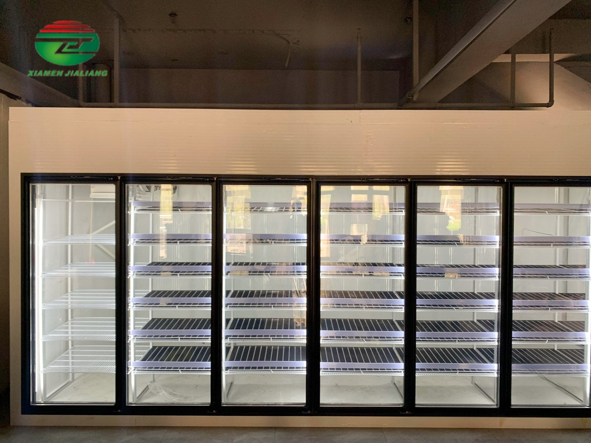 Transparent science fiction high-tech transparent screen display cold ...