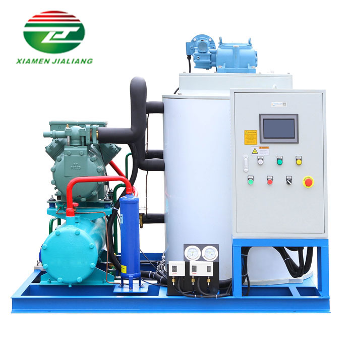 Energy-saving silent desktop ice maker for office